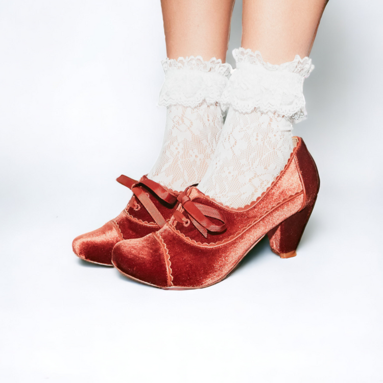 Felix Lace Up Vegan Booties – Chelsea Crew